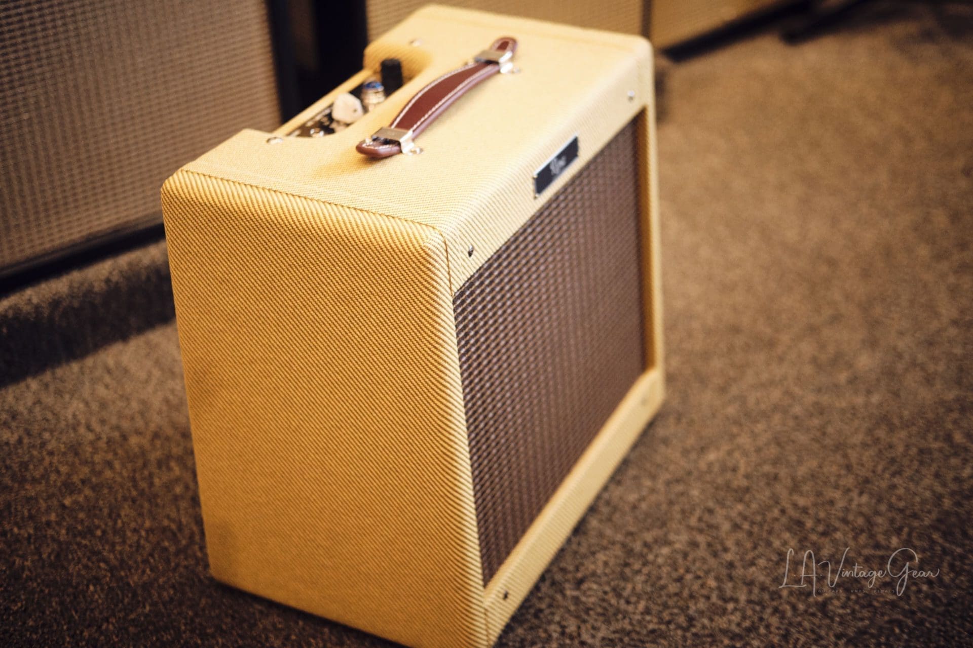 Ryra Tramp-Tweed Guitar Amplfier- Champ Style Amp – LA Vintage Gear