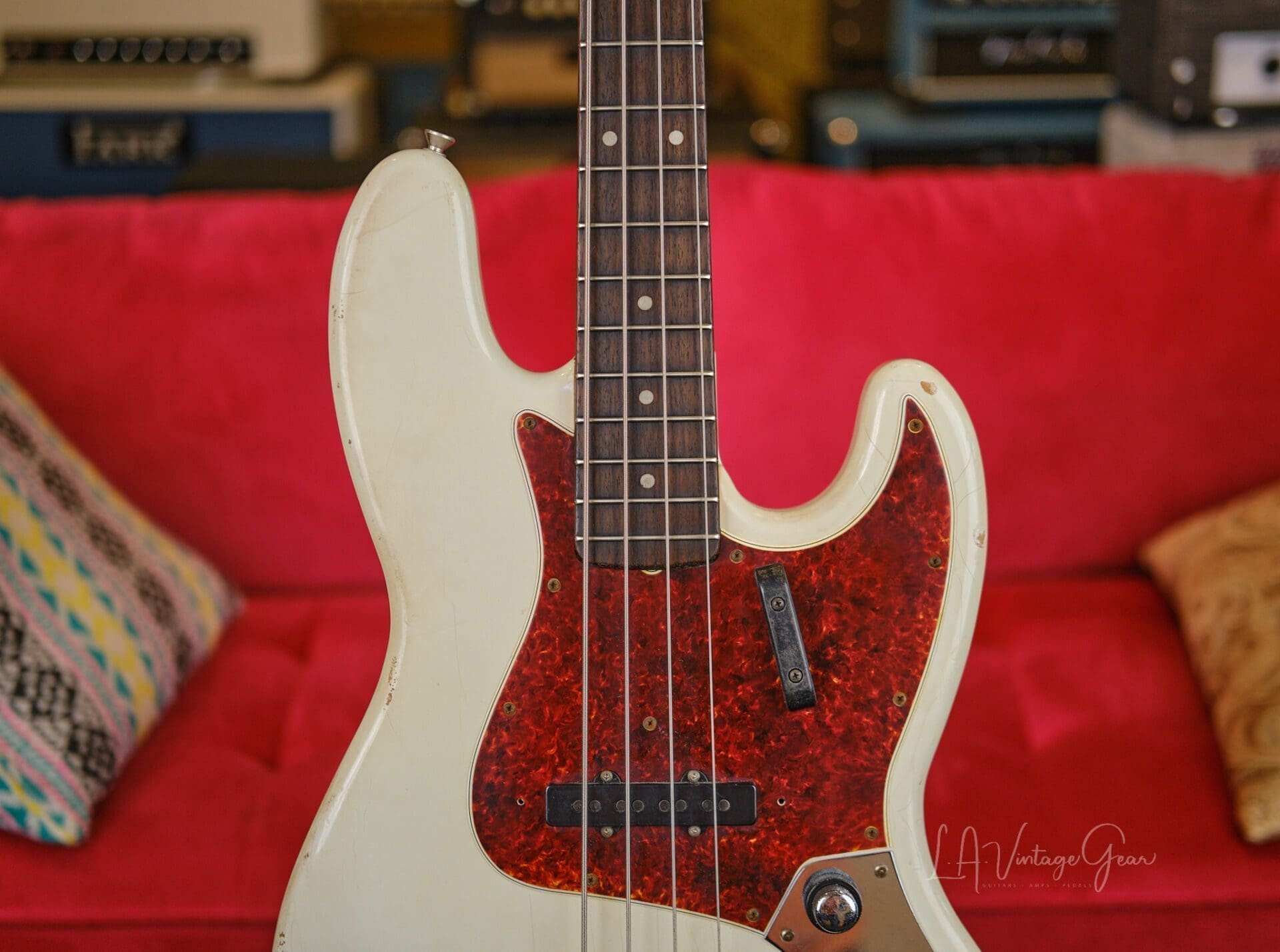 Danocaster Jazz Bass – 2020 – White – Lindy Fralin Pickups – LA Vintage ...