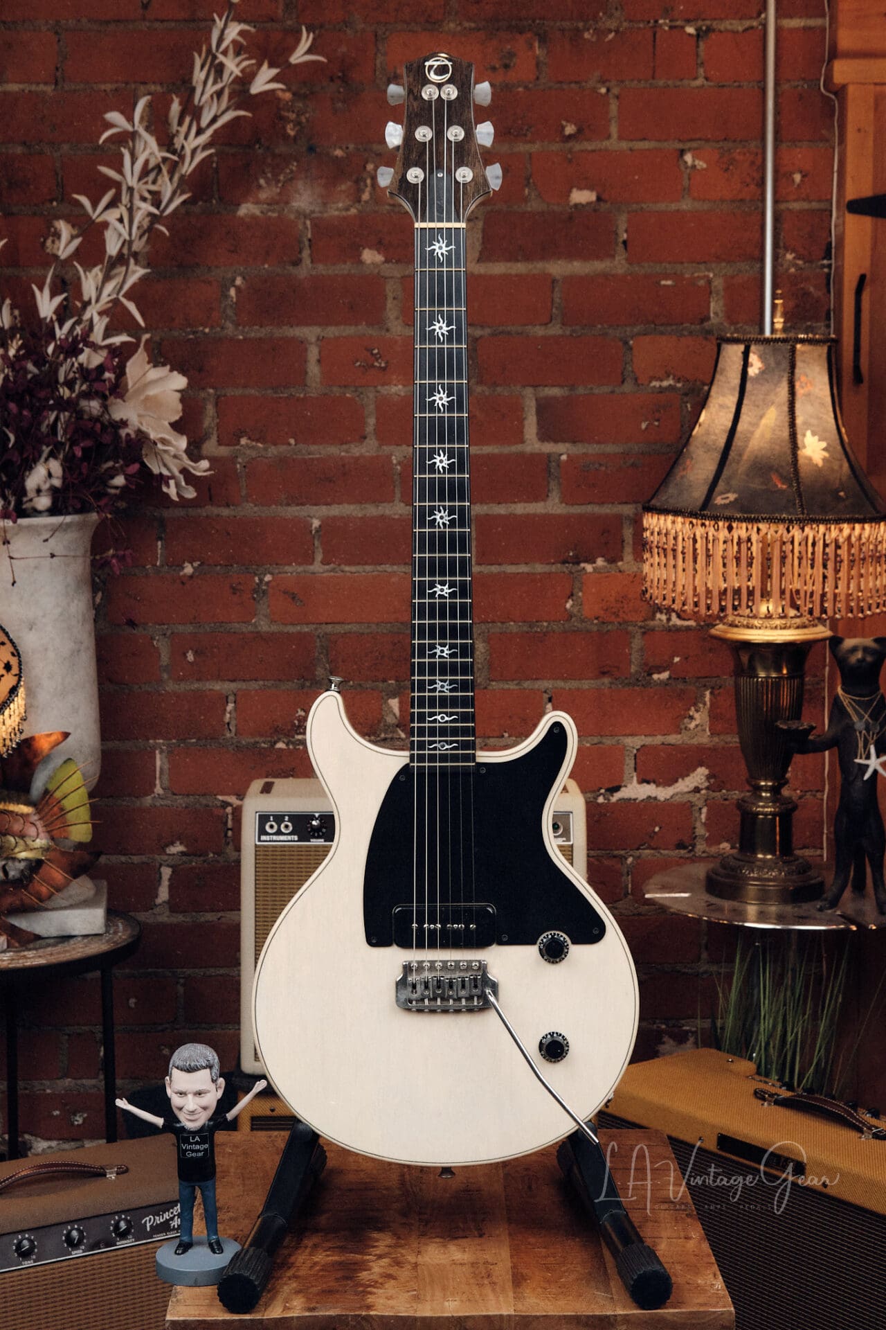 Thorn Custom Guitars Artisan Standard - Amazing Double Cut JR! • LA ...